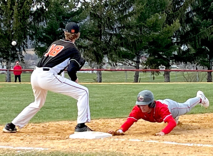 Byler’s work helps Central recover | News, Sports, Jobs - Altoona Mirror